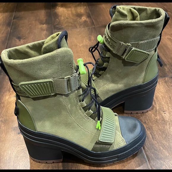 Converse | Shoes | Converse Chuck Taylor All Star Gr82 Laceup Boot New ...